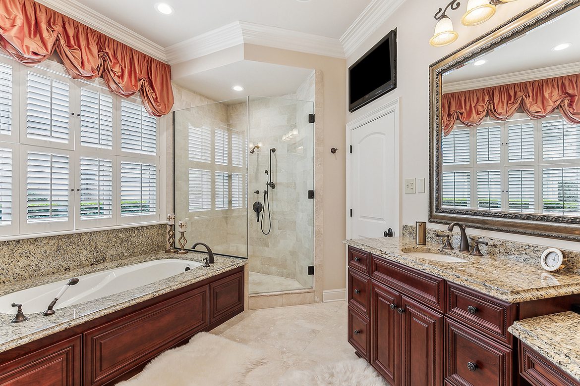 40 English Turn Drive, New Orleans, LA 70131 – Kelly Waltemath Wall ...